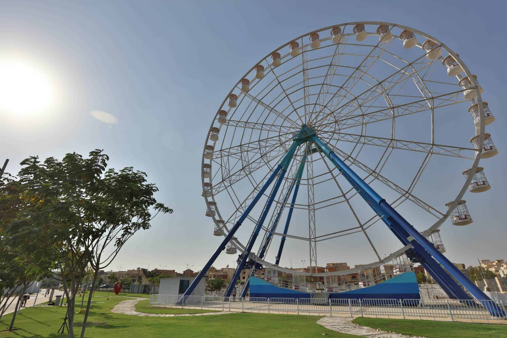 تحت الأضواء رحلة مثيرة إلى ZED Park وتجربة الإثارة والتسلية